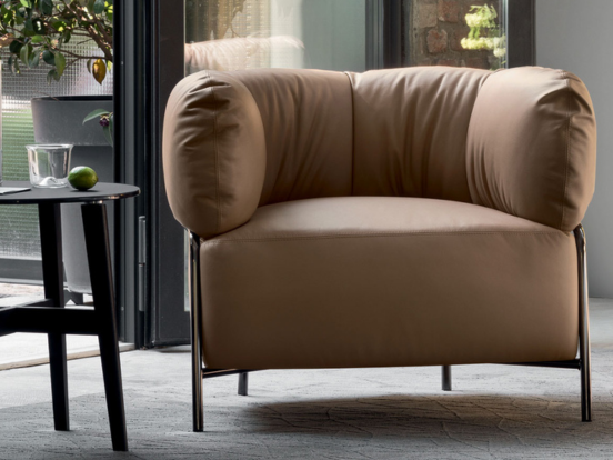 Contemporary Armchairs for Modern Living Rooms | Scossa